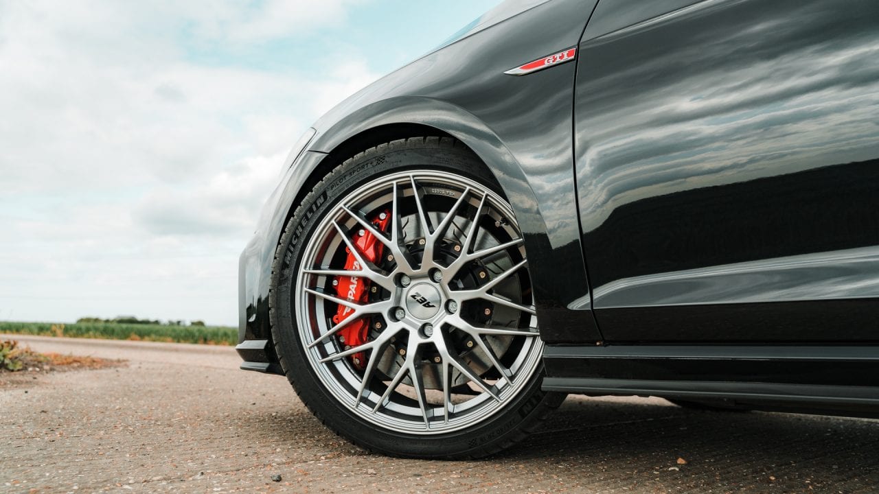 Home | Wheelwright - Alloy Wheels, Steel Wheels, Tyres, TPMS, Wholesale